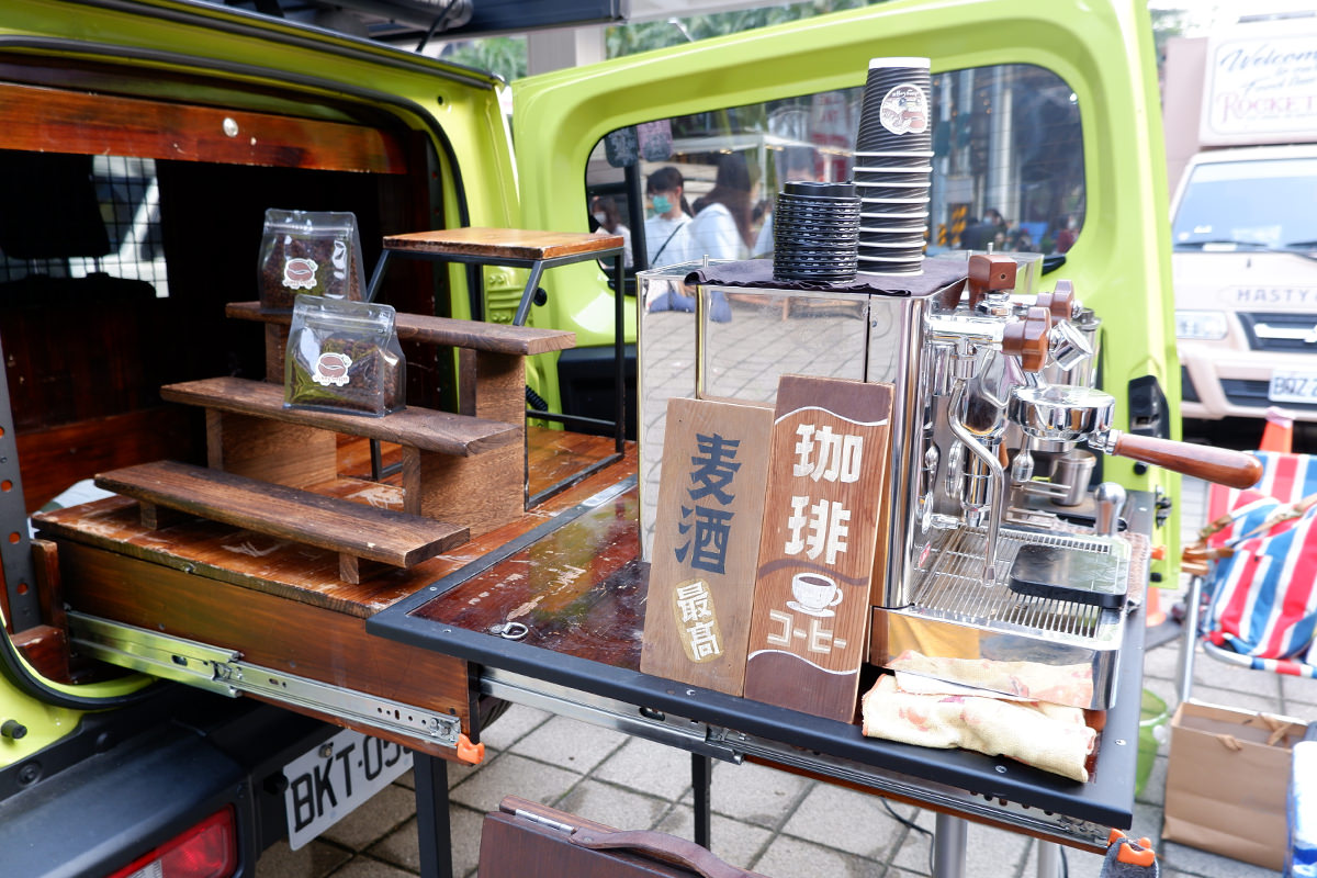 【餐車美食】勇於追夢的小綠行動咖啡車 jimny coffee．居米珈琲 – 艾琳兒的生活日常