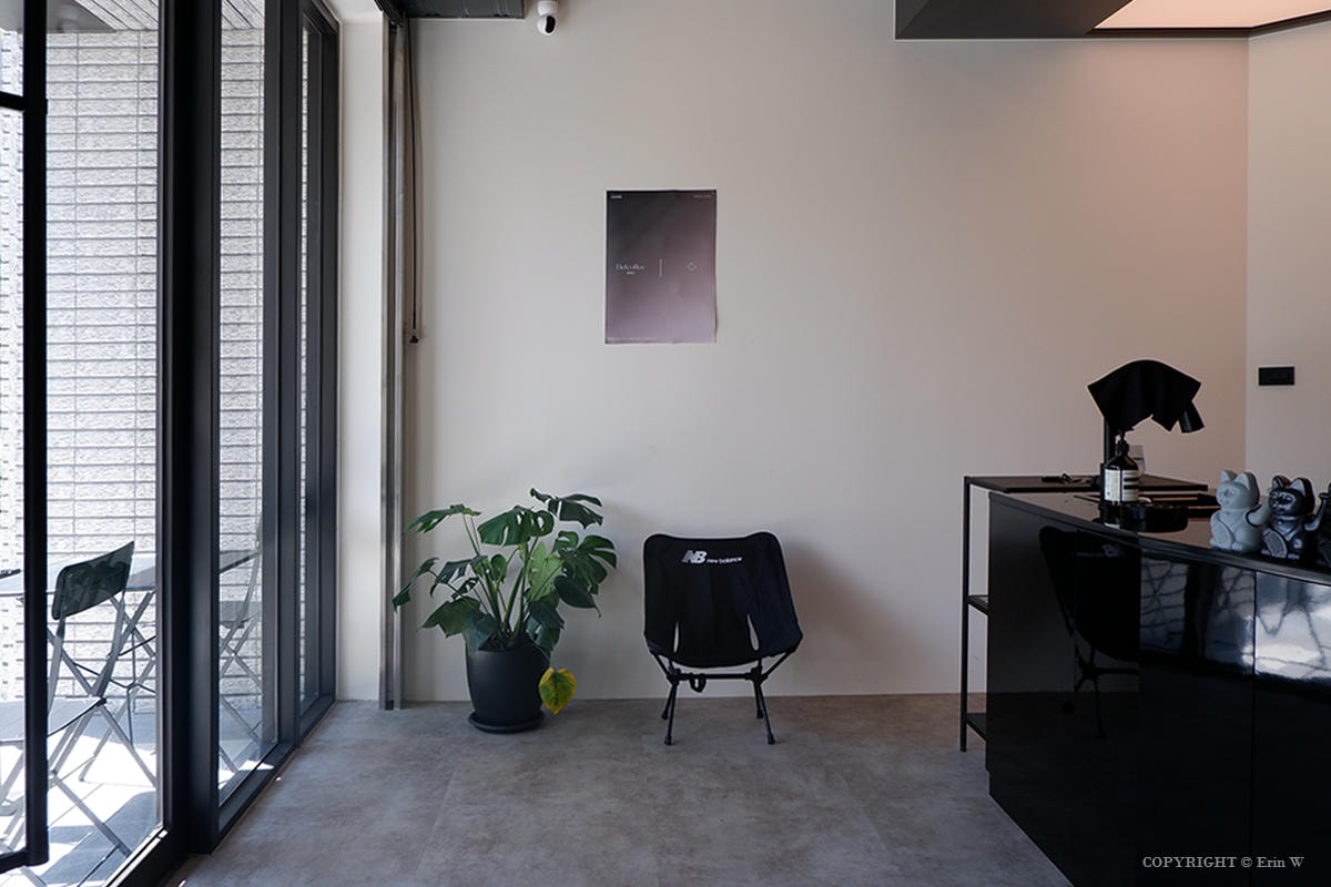 新竹．新豐｜Defcoffee 綠洲店｜藏在明新科大旁的平價咖啡小綠洲 喝一杯屬於自己的喘息時光 – 艾琳兒的生活日常